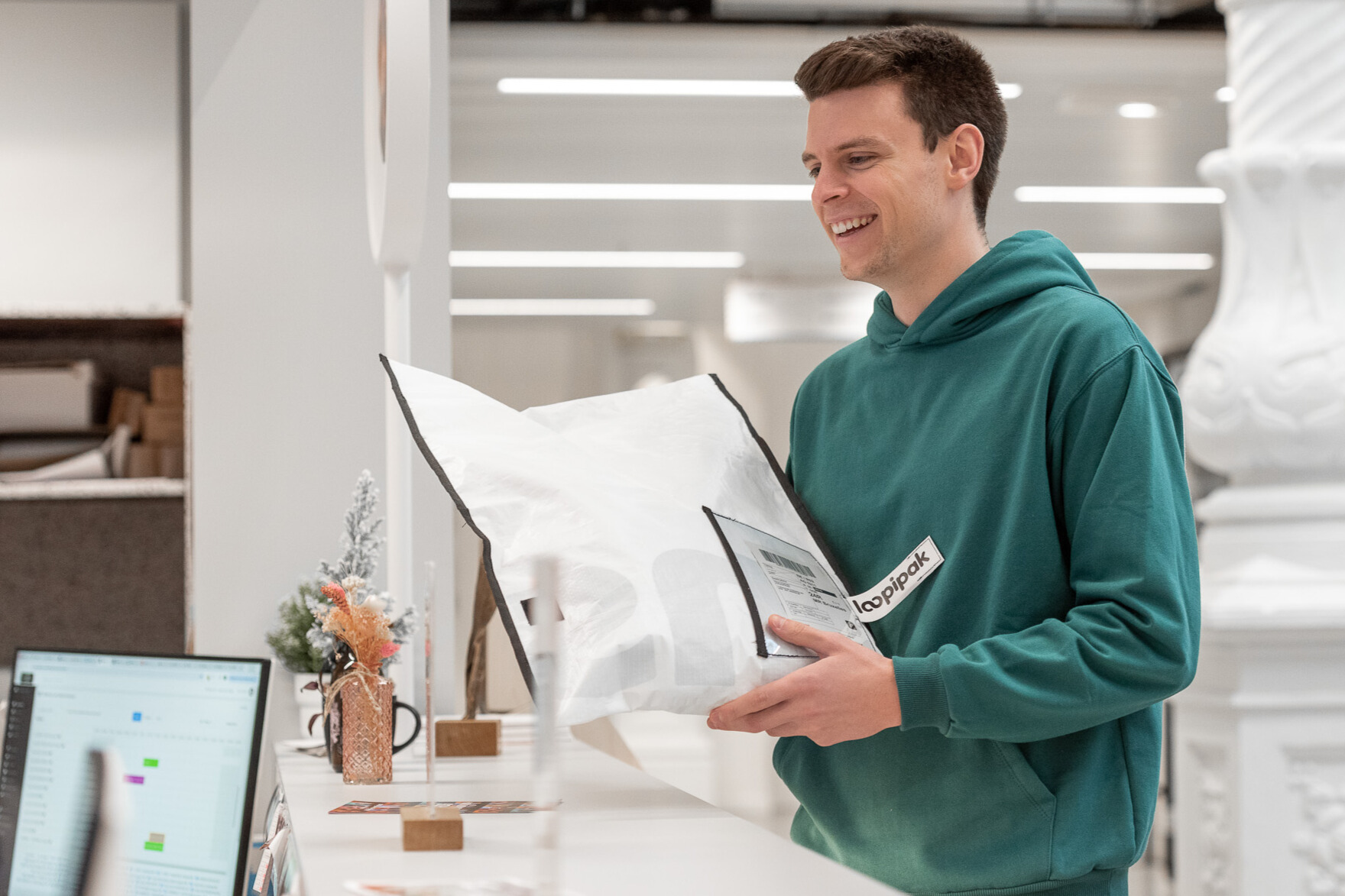 Loopipak | Contactez-nous